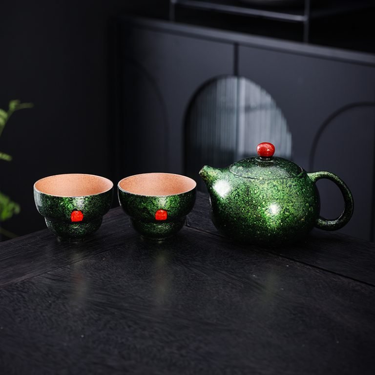 Handmade Lacquer Green with Gold-Sprinkling Set (One-Pot, Two-Cups ...